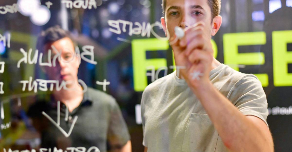 Due Diligence & Firmenverkauf | Transaction Partner AG